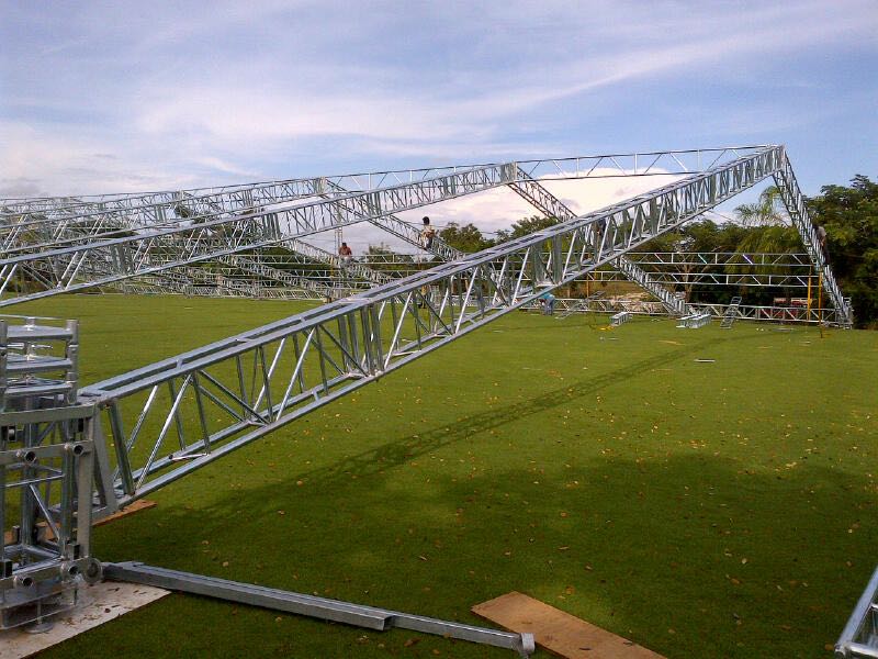 MEGA ESTRUCTURAS | Topline